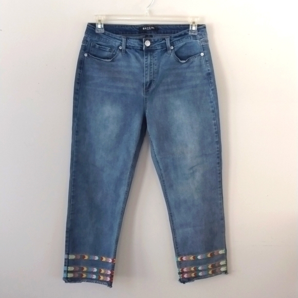Baccini | Jeans | Baccini Raw Hem Ankle Jeans | Poshmark